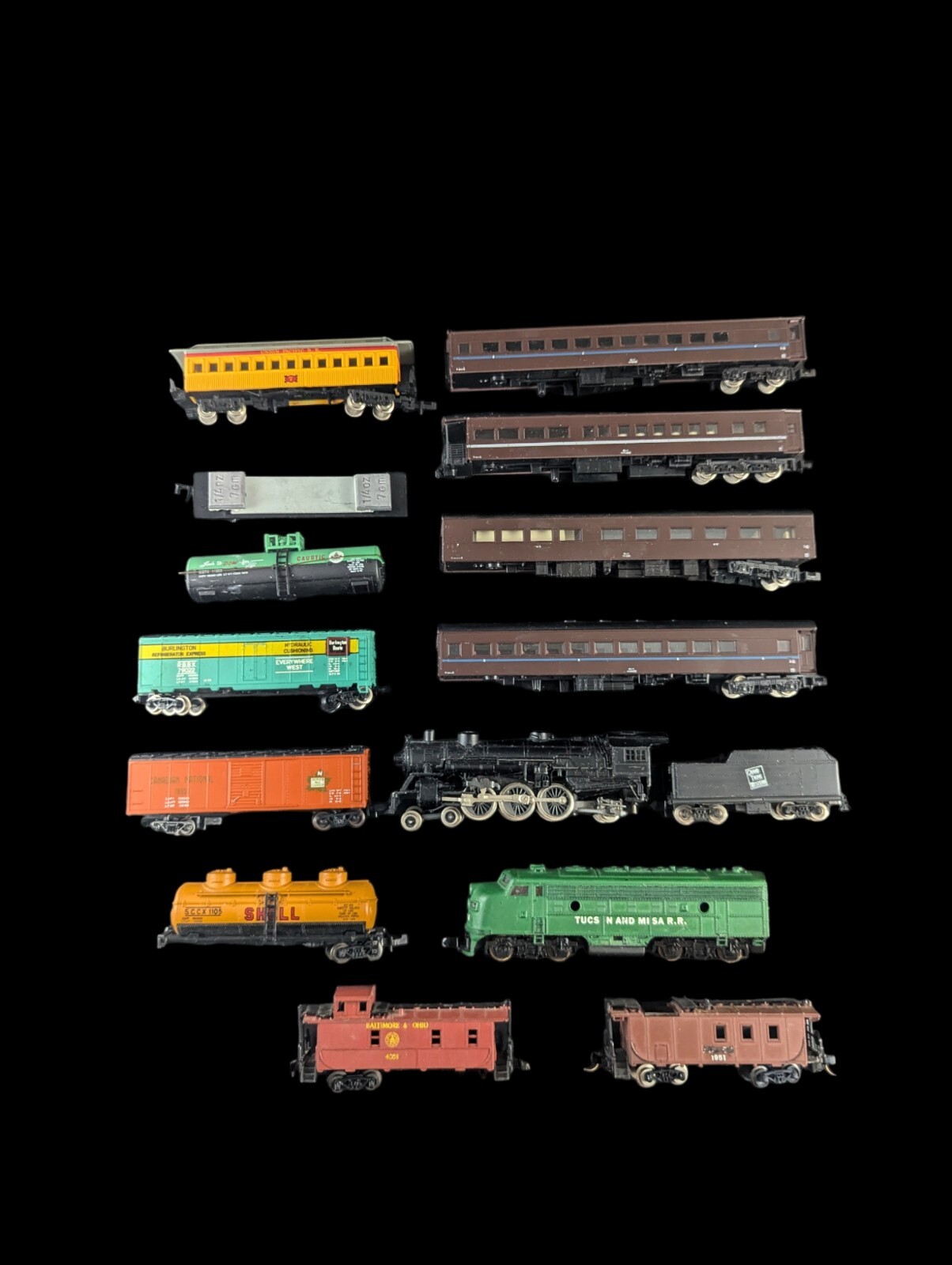 N Scale Toy Train Lot Engines Passenger Cars etc Atlas Life-Like ...