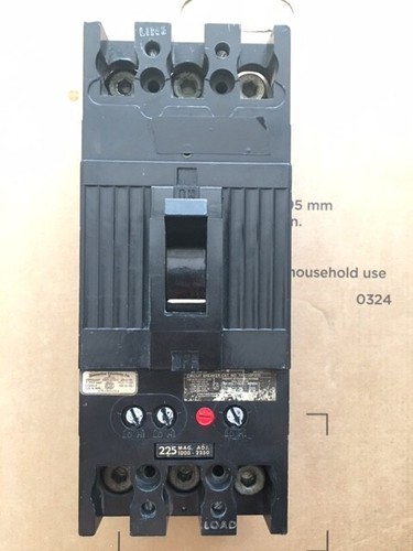 General Electric TFK236F000 3PH 225A Circuit Breaker **Good Working ...