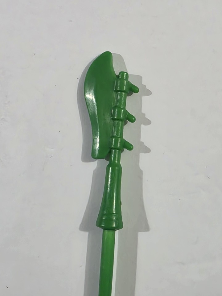 Vintage 1986 Scareglow Green Halberd Weapon MOTU Masters of the ...