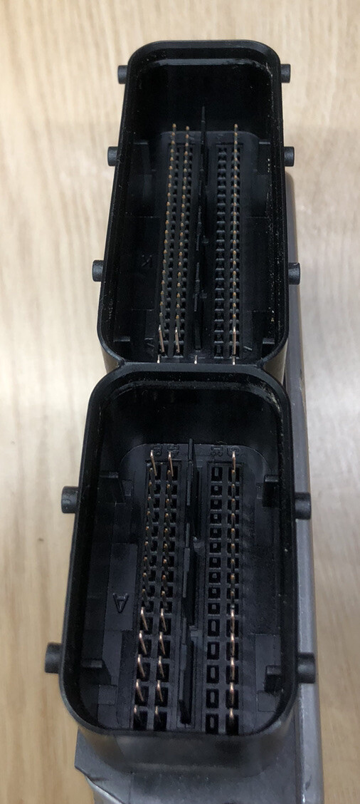 2010 VW Golf Jetta 2.5 CBUA Auto Engine Computer Module Ecu Ecm 07K 906 ...