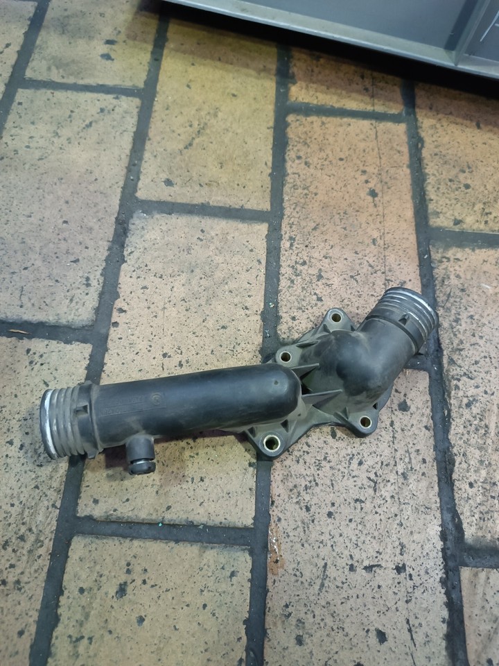 BMW 5 Serie E39 520I 523I 528I 7 Serie E38 728I M52 Flangia Flangia ...