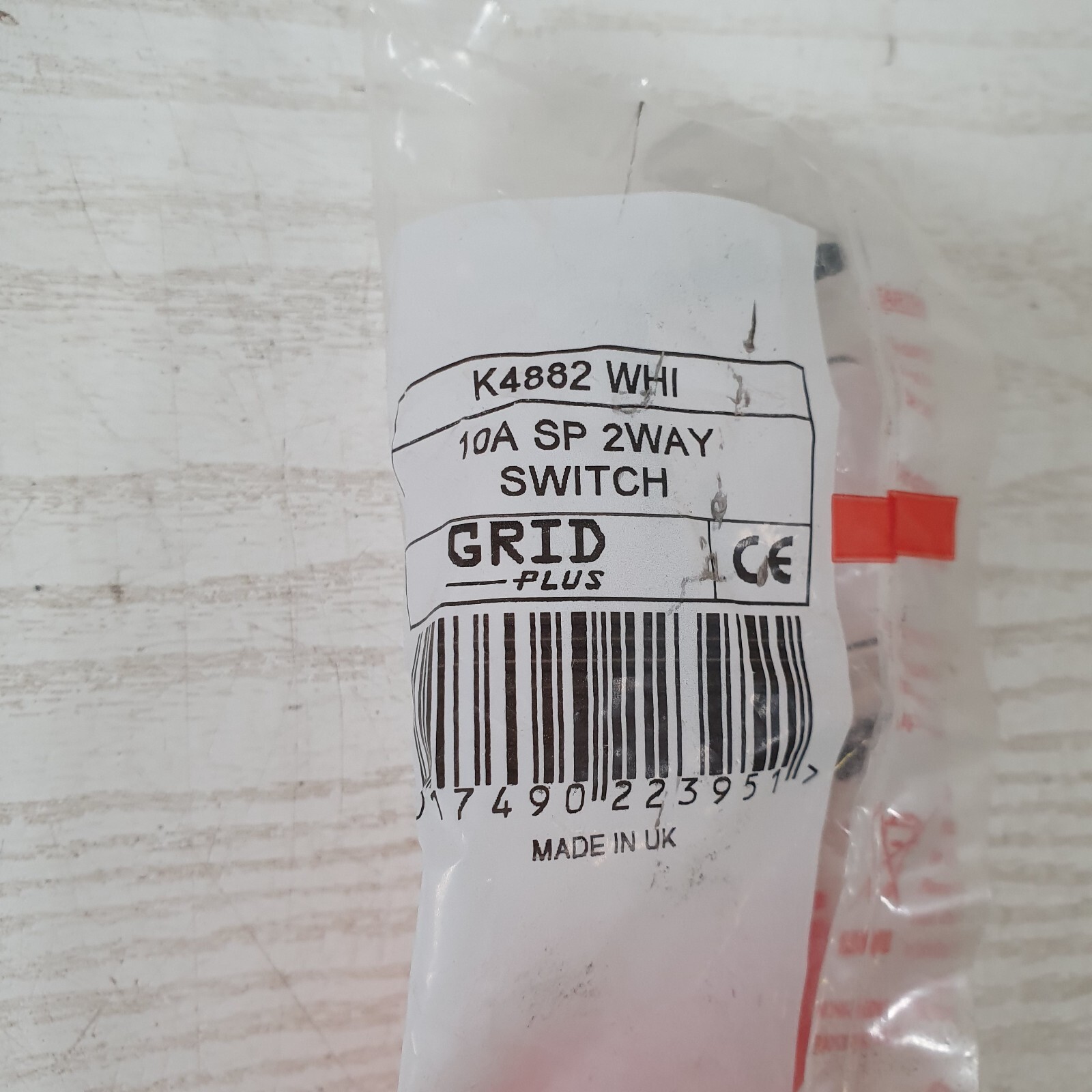 2x 10 Amp Single Pole 2 Way Switch MK Grid Plus K4882 Whi for sale ...