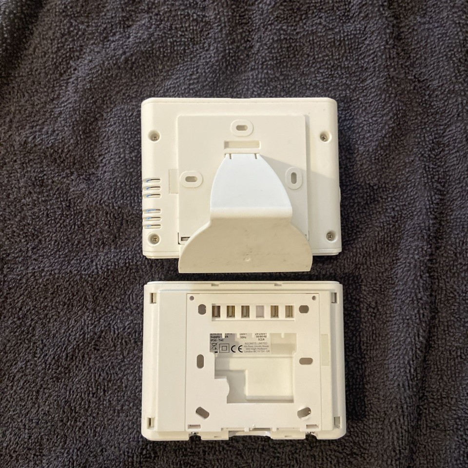 Neomitis Wireless Seven Day Plus RF Digital Room Thermostat RT7RFPLUS ...