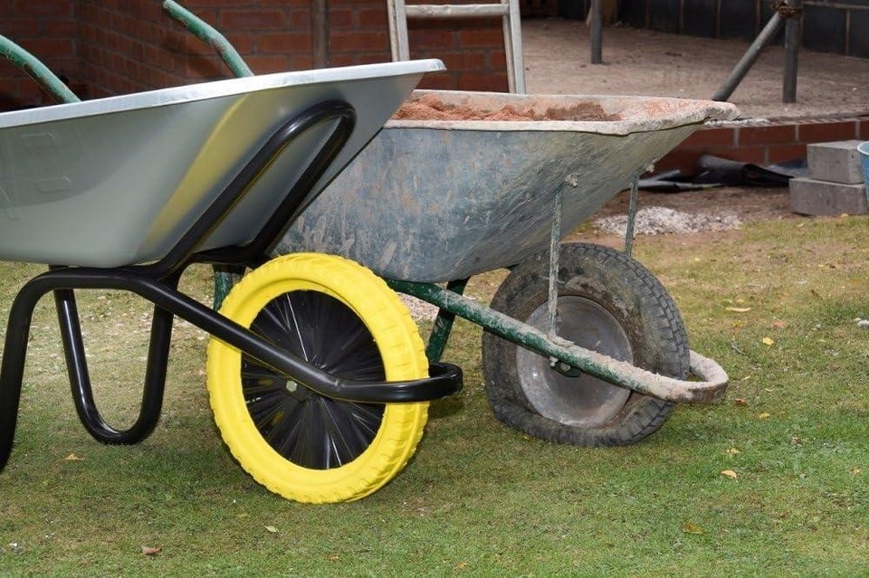 Walsall Wheelbarrows 85 Ltr Galvanized Wheelbarrow in a Box - Puncture ...