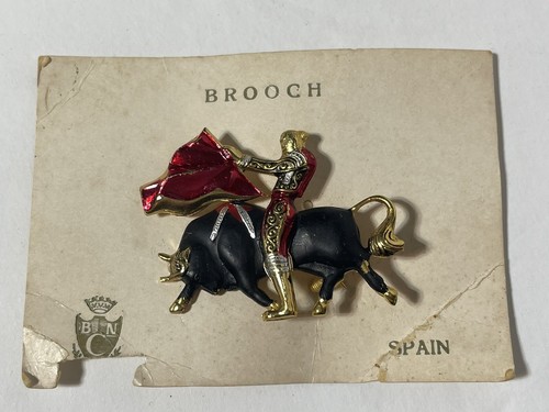 Antique Matador Pin Scatter Bullfighter Goldtone Bull Fighter Brooch ...