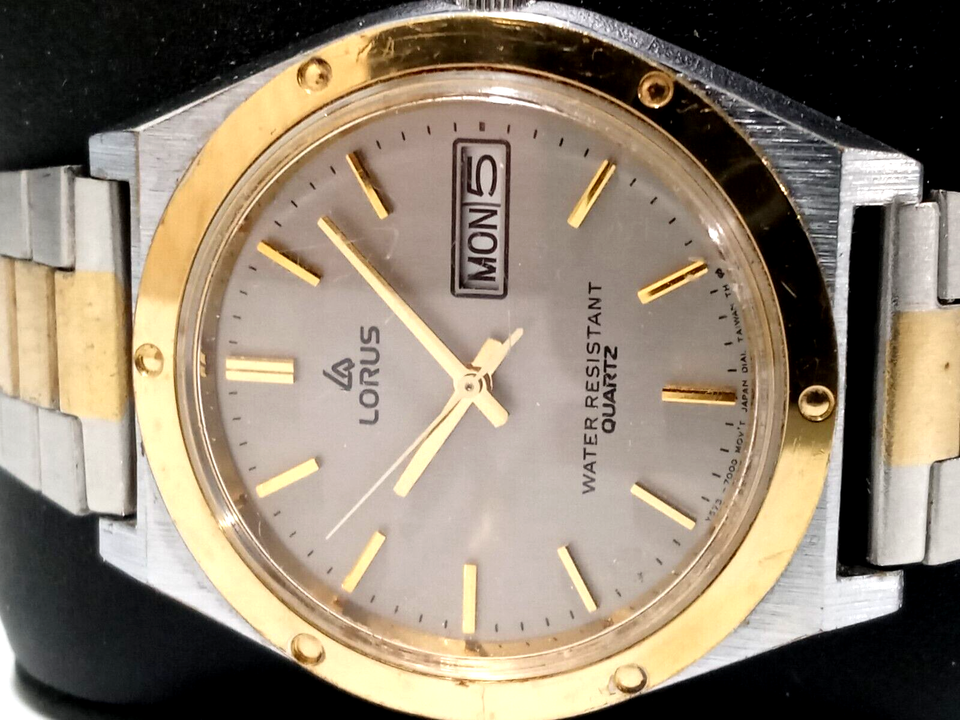 Lorus Seiko 35mm 1980s Retro Oak Style Day Date Quartz Japan US Seller ...