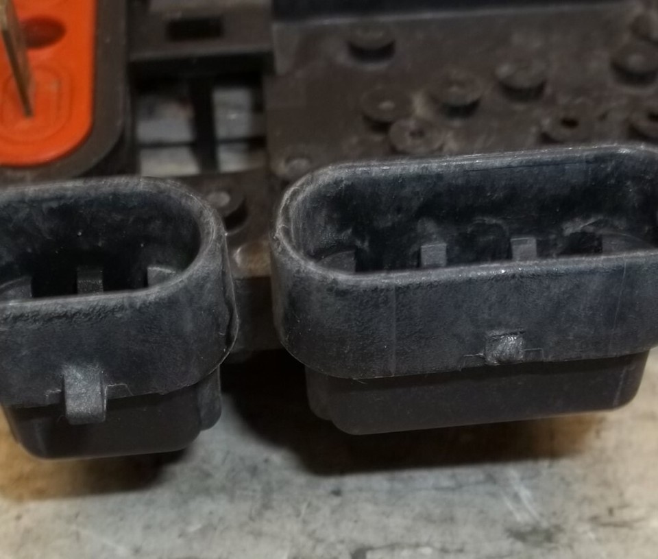 93-99 CADILLAC ALLANTE DEVILLE ELDORADO SEVILLE OEM 4.6L IGNITION ...