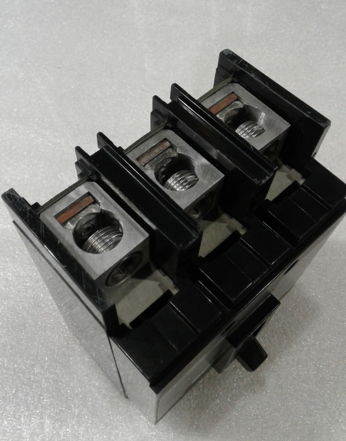 QDL32225 SQD 3POLE 225AMP 240V (2 YEAR WARRANTY) | eBay