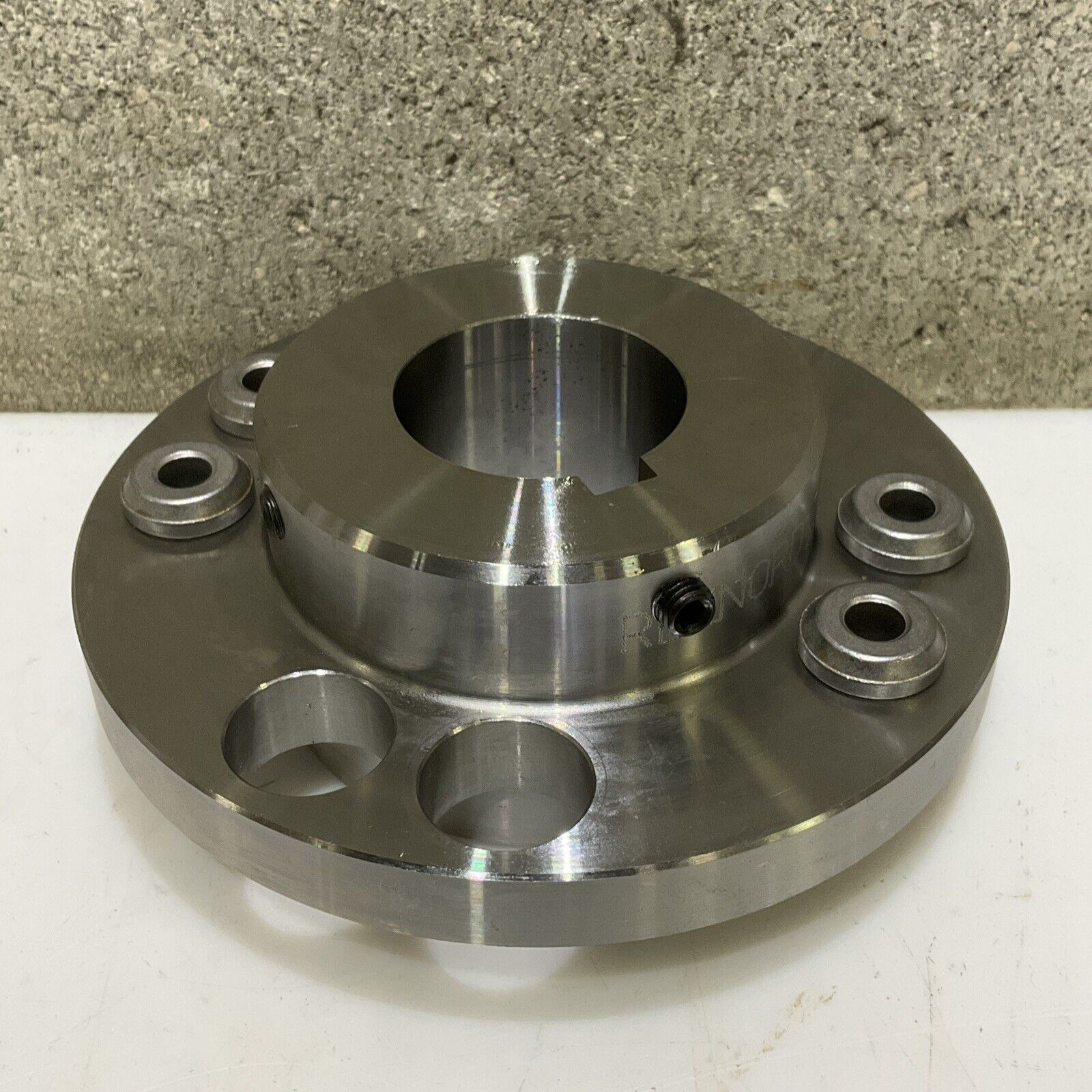 REXNORD THOMAS 216108 163.DBZ.HUB SB 1.38 COUPLING HUB 678 | eBay