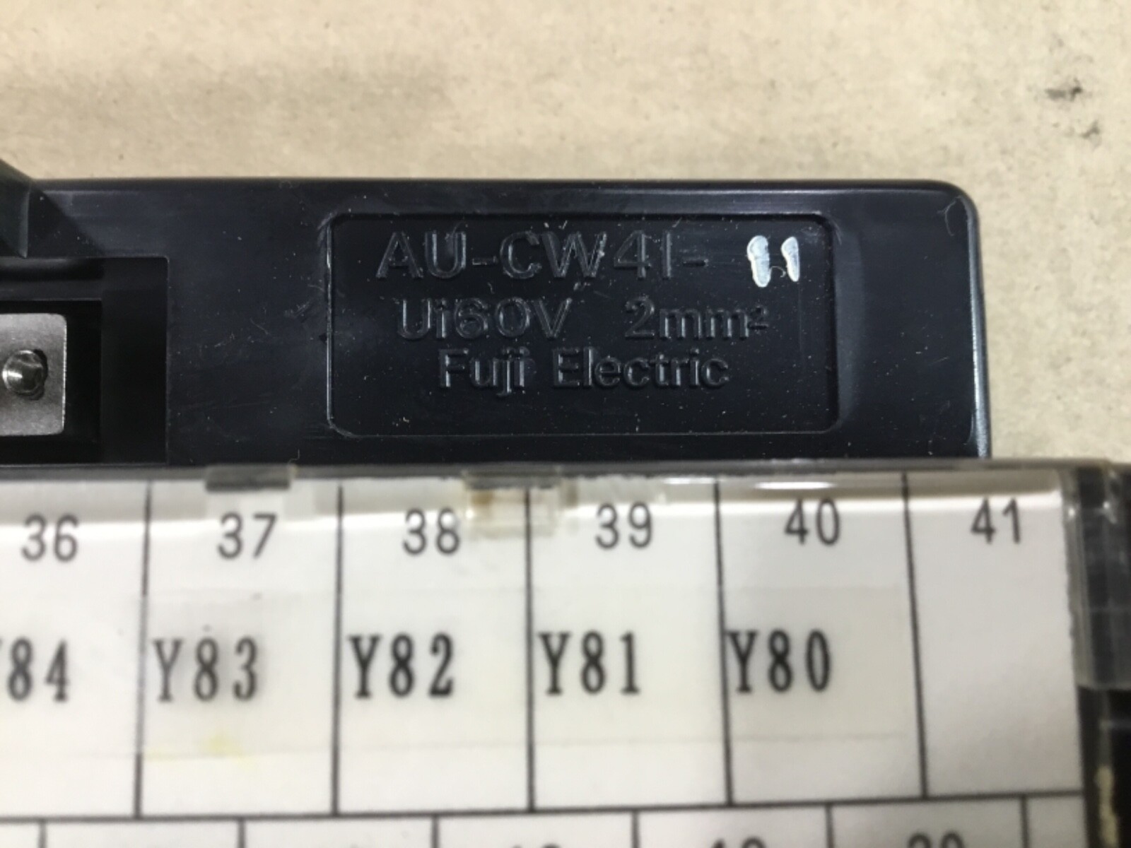 Fuji Electric Au-cw41-11 AUCW4111 Terminal Block for sale online | eBay
