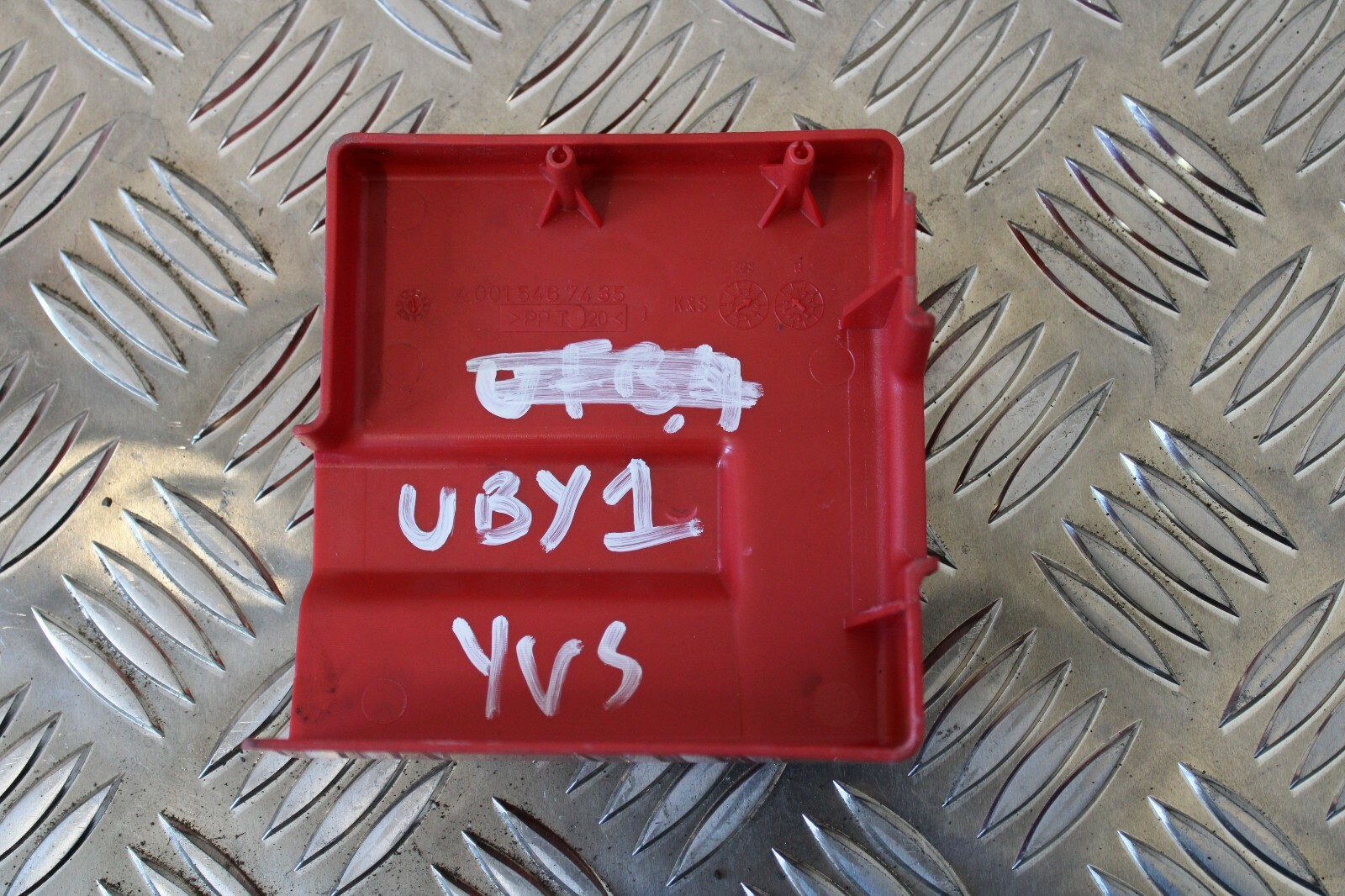 VW CRAFTER BATTERY END COVER CAP POSITIVE TERMINAL 2010-2017 | eBay