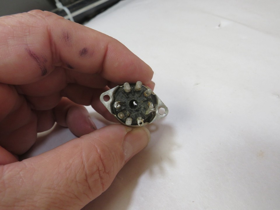 1965 Fender Super Reverb amp 8-PIN WIRED OUTPUT TUBE RECTIFIER TUBE ...