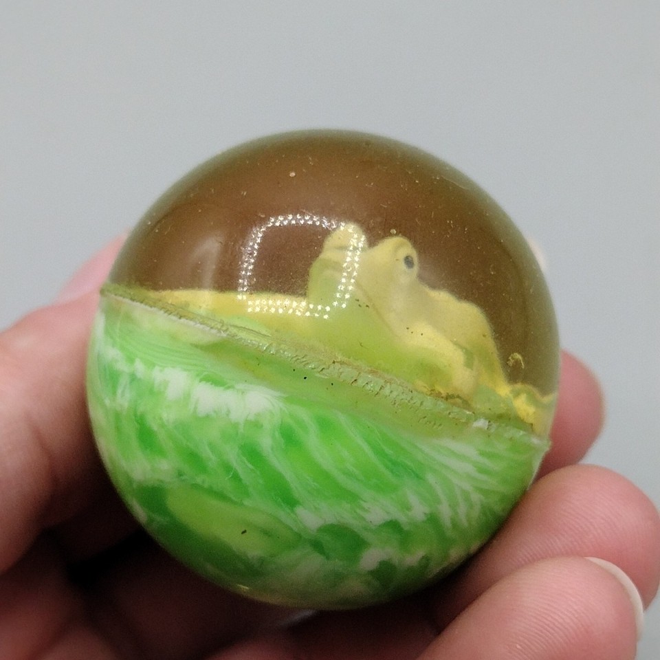 1.5” Vintage 1990s Rubber Bouncy Ball With Tree Frog Vending Machine ...