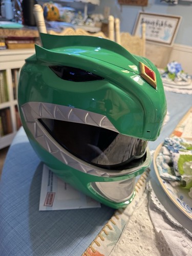 Power Rangers Green Ranger Helmet Bat In The Sun Version 1 Helmet ...