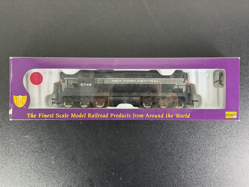 HO IHC New York Central EMD SD24 Diesel Locomotive Road # 5749 NIB IHC ...
