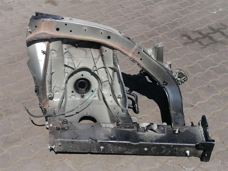 BENTLEY BENTAYGA 36A MK2 Right Front Chassis Leg 4M0805152 Rechts Vorne ...