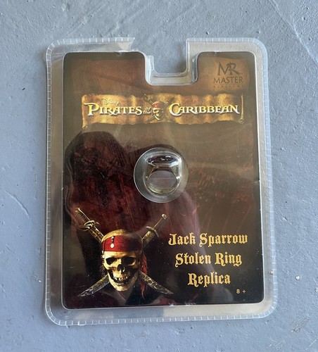 Disney Pirates of the Caribbean Replica Jack Sparrow Stolen Ring Master ...