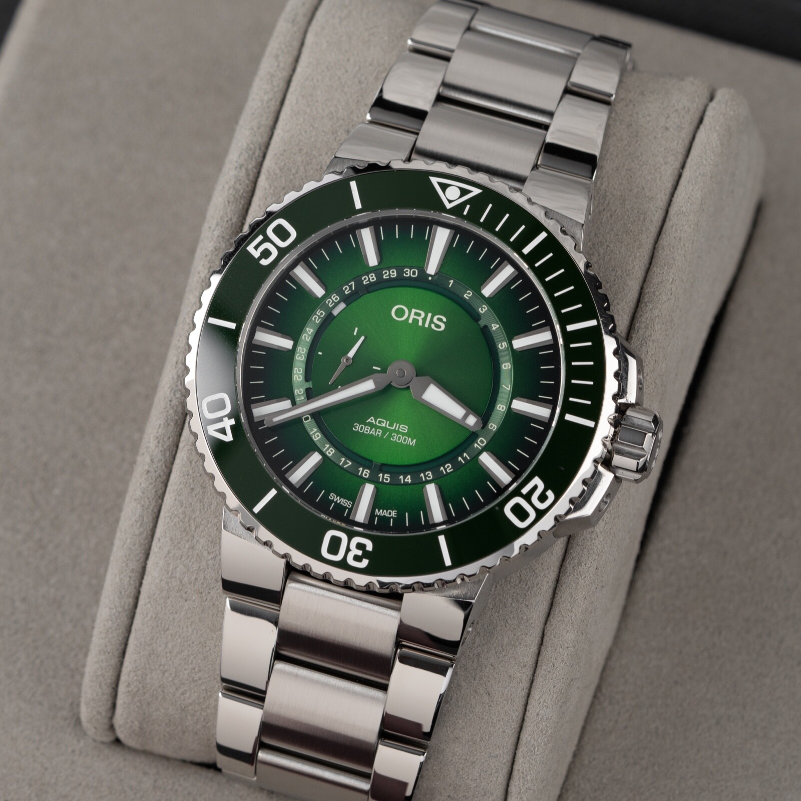 Oris Aquis Green Men's Watch - 01 743 7734 4187-Set for sale online | eBay