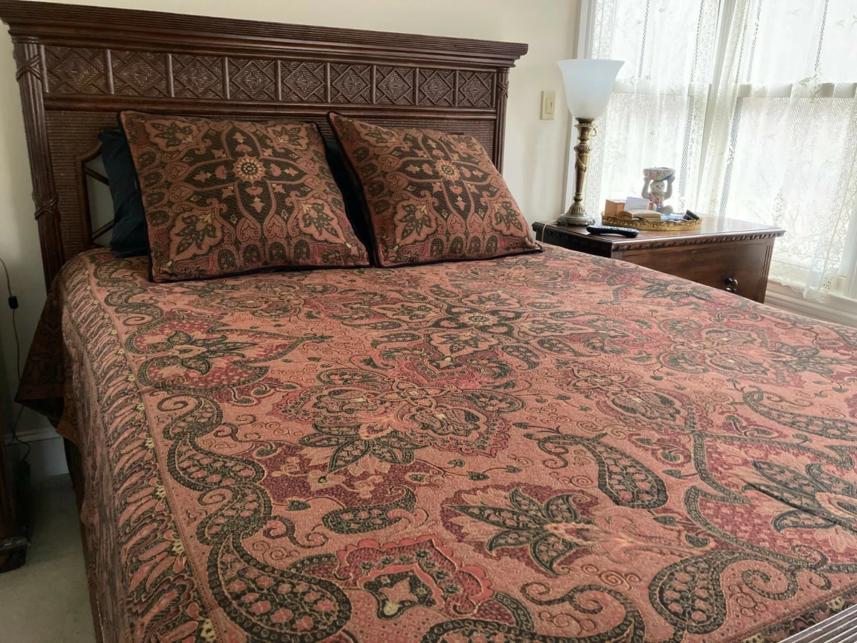 Belgian Tapestry Bedding