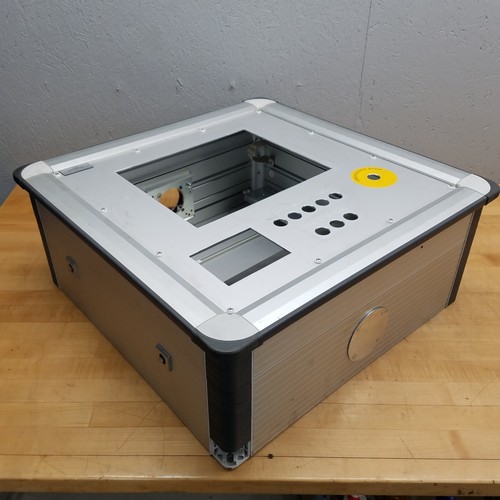 Rittal 6372.009 Comfort Panel HMI Housing, 21" Inside Width x 21 ...