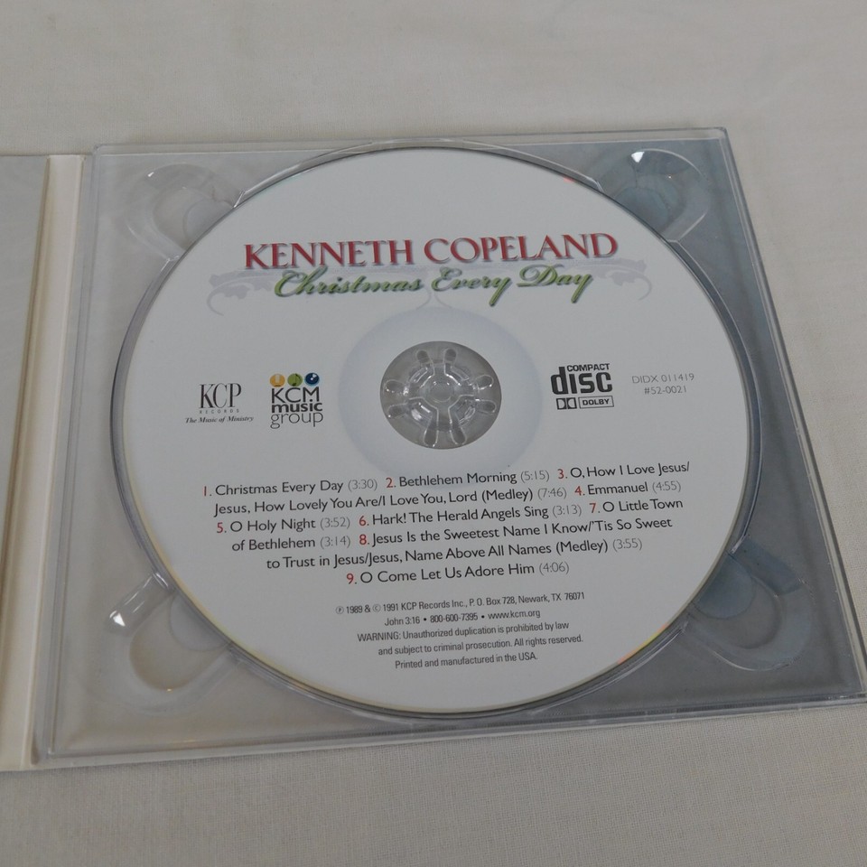 Kenneth Copeland Christmas Every Day CD 1991 Carols Hymns Songs O Holy ...