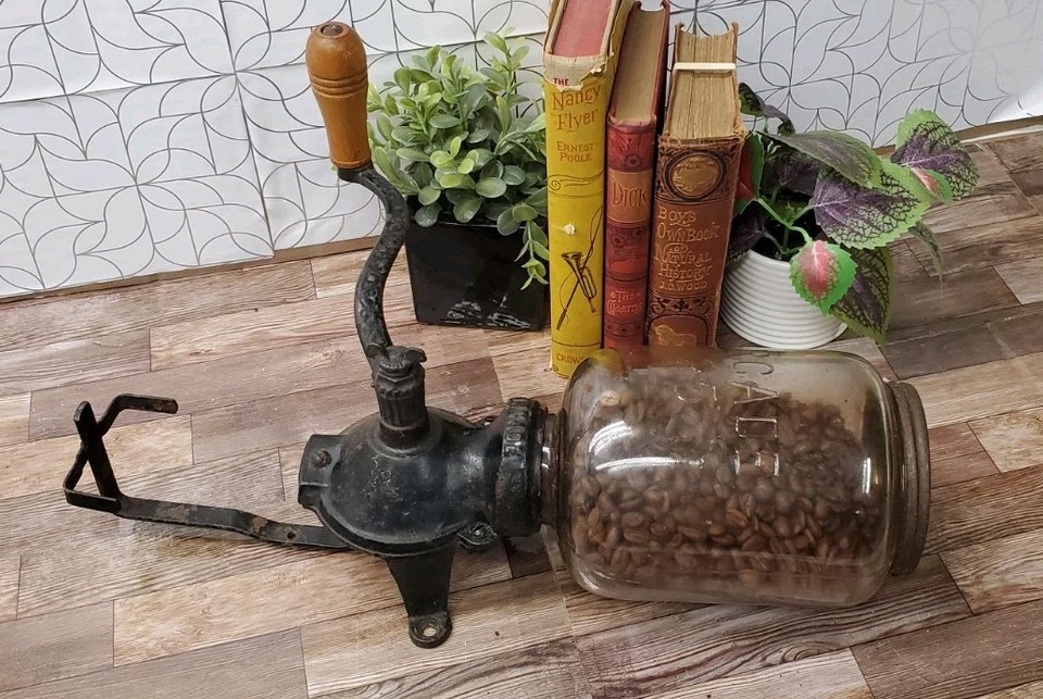 Vintage Arcade 25 Glass Jar Hopper Wall Mount Coffee Grinder Cast Iron ...