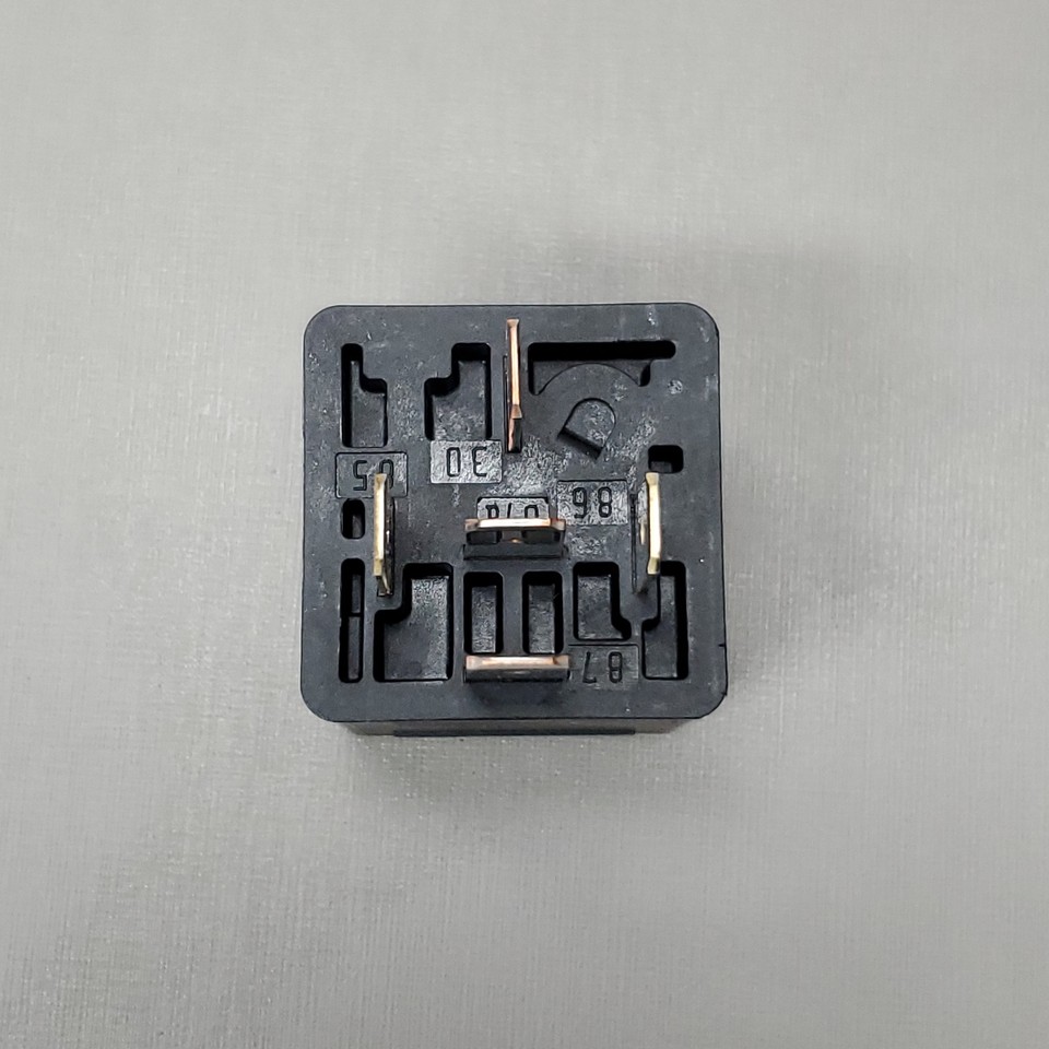 TE connectivity 15 Pack of TRP 12V Relay Switches V23234-A0001-X032 ...