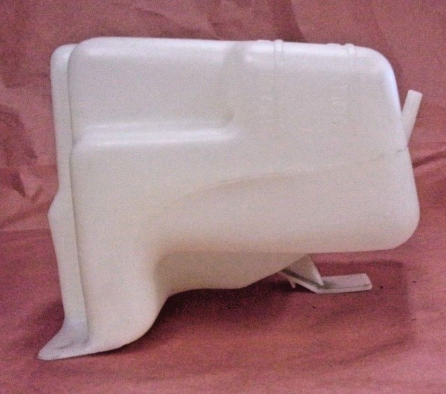 General Motors GM OEM Coolant Overflow Tank 15650373 NOS for sale ...
