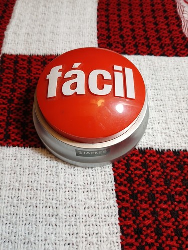 SPANISH EASY BUTTON fácil botón español Asi de Fácil FACIL STAPLES 2006 ...