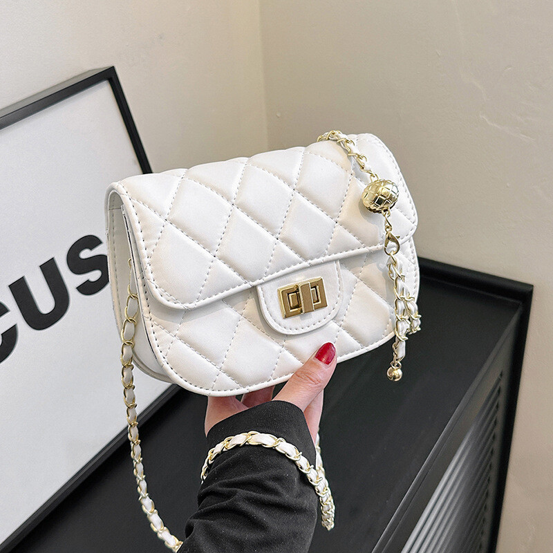 2024 New Women's Bag Casual Texture Solid Color Diamond Chain Small Bag ...