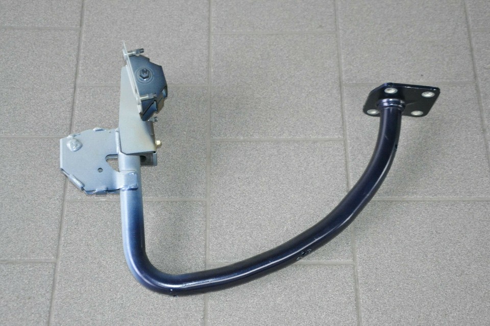 Maserati Ghibli M157 Rear Hood Bonnet Hinge RH 670009222 | eBay