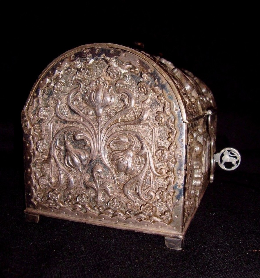 Vtq Heavy French Floral Silver Plate Handle Trunk Treasure Chest ...
