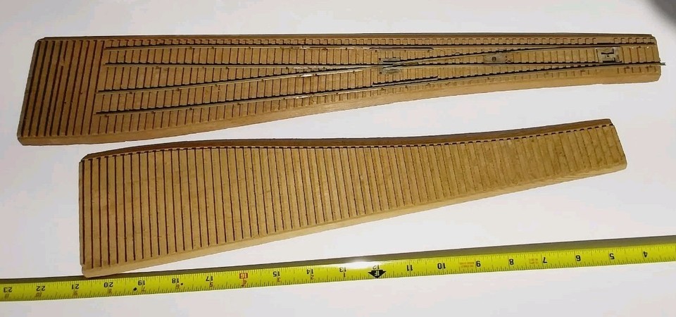 LOT OF 21 TRU-SCALE WOODEN ROADBED NEW SEALED #1232- 32” MILLED RADIUS ...