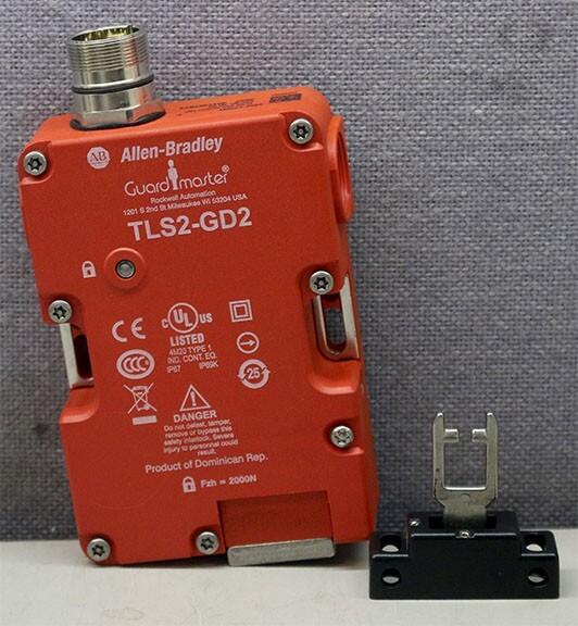 Allen-Bradley Rockwell TLS2-GD2 GuardMaster Guard Locking Switch with ...