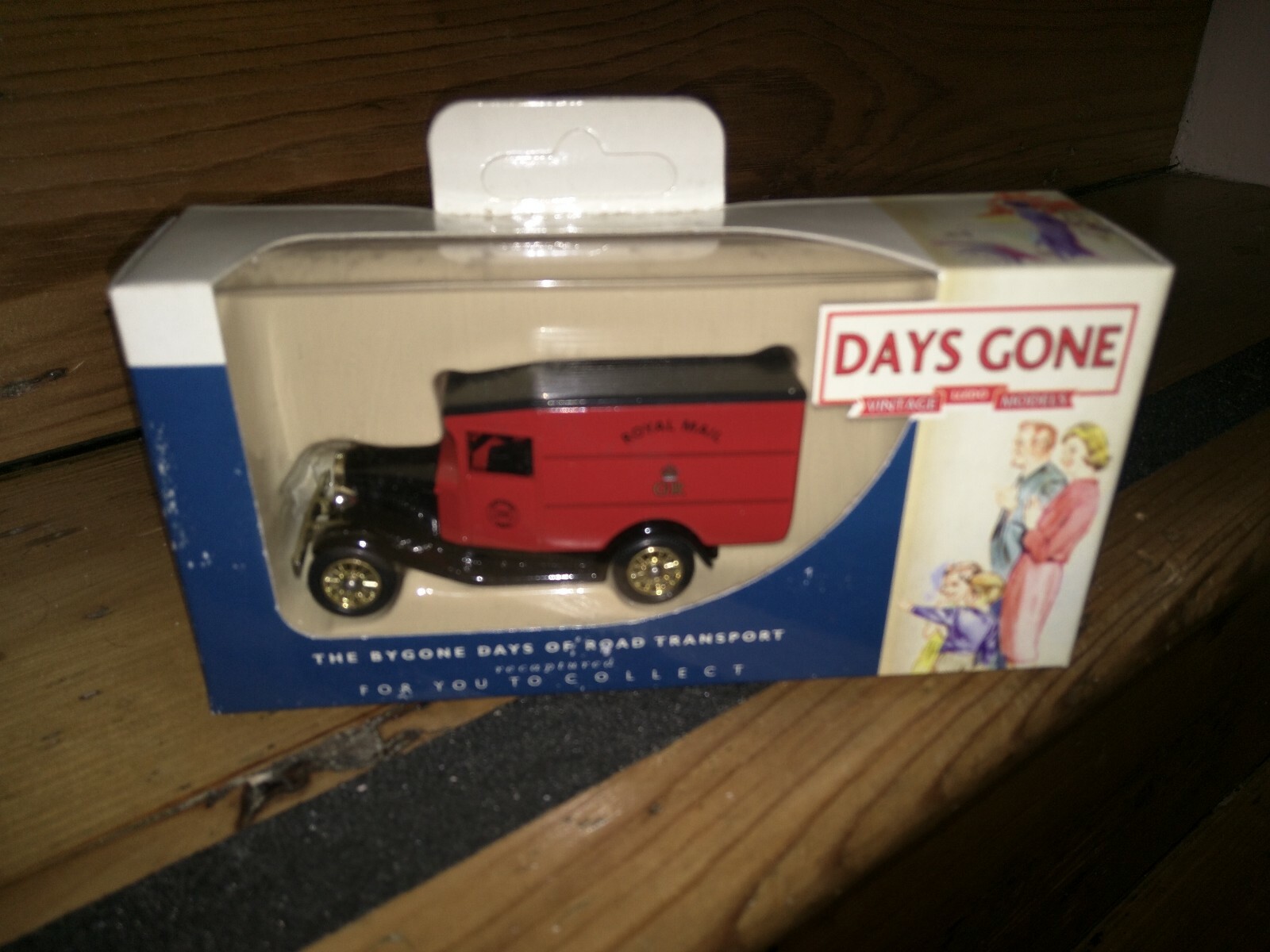 LLEDO / DAYS GONE - FORD MODEL A VAN - ROYAL MAIL - 1/76 SCALE MODEL ...