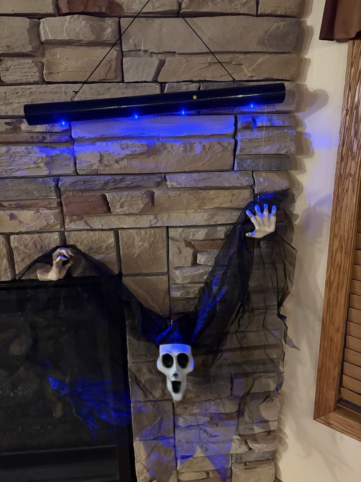 Gemmy Halloween Animated Floating Grim Reaper Ghost Scream Face 2ft ...