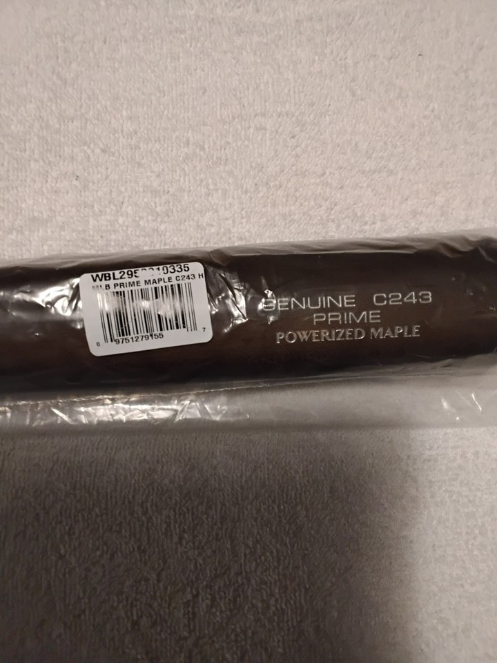 Louisville Slugger MLB Prime Maple C243 33.5 in. Cupped Gray Baseball ...