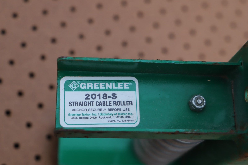 GREENLEE 2018-S STRAIGHT CABLE ROLLER | eBay