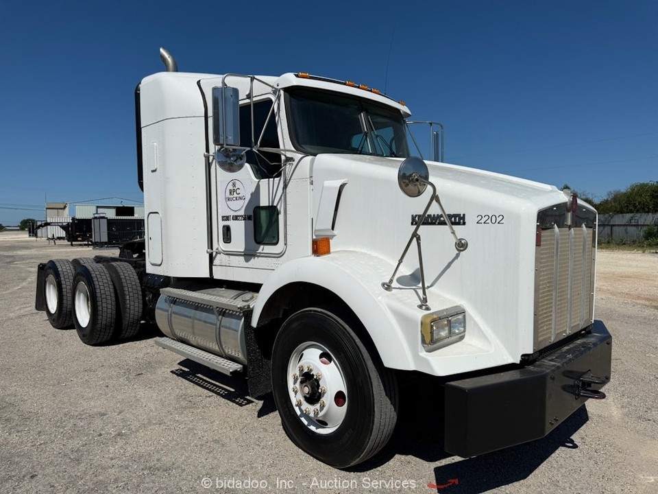 2007 Kenworth T800 T/A Sleeper Semi Truck Tractor PTO Cat C11 Acert ...