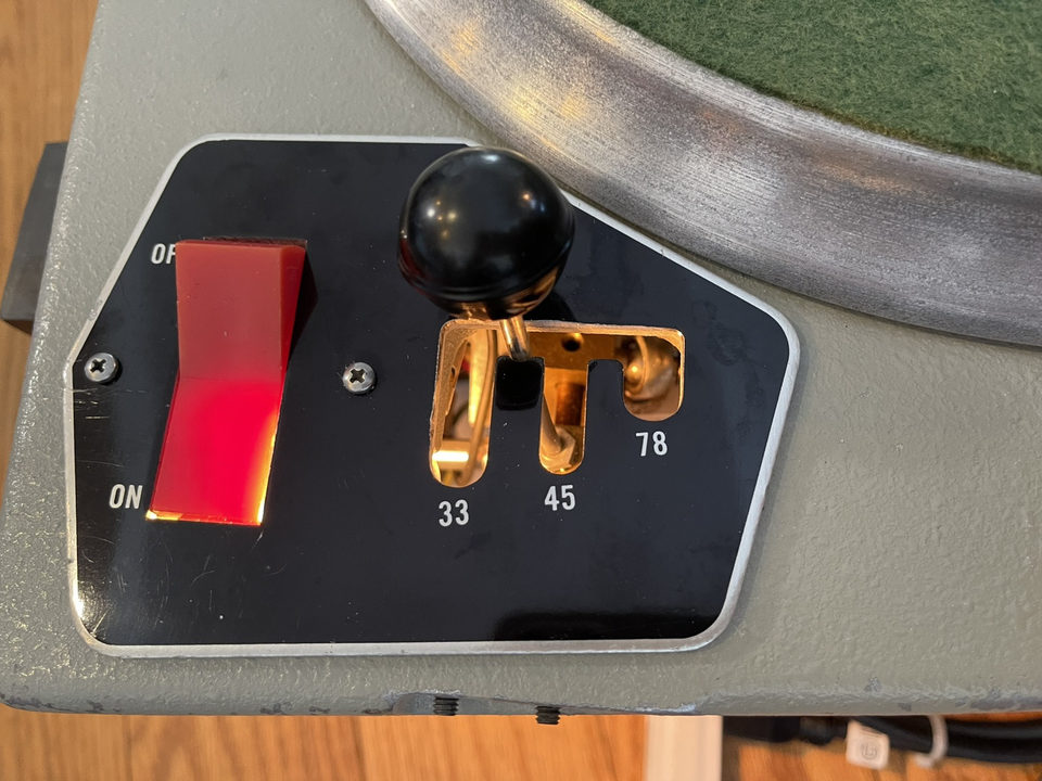 Gates 1960's Broadcast Record Turntable CB-77 - 12 Inches Fully ...