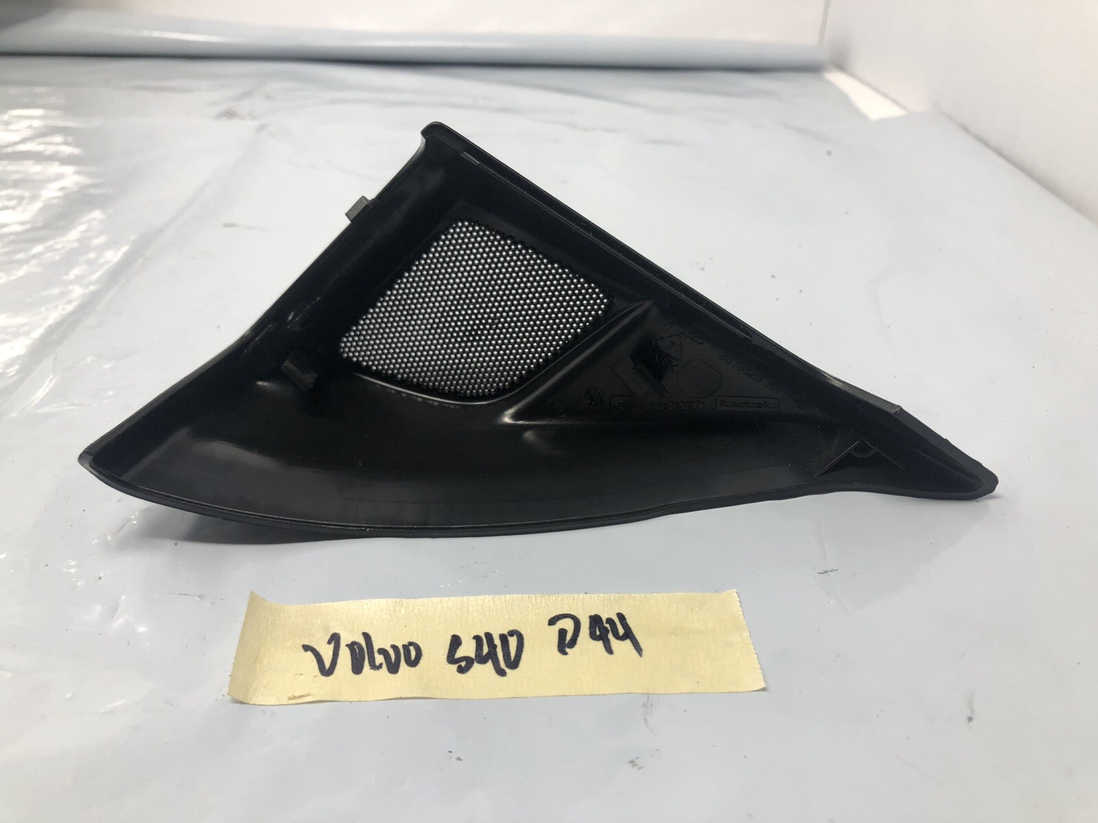 04-11 2010 Volvo S40 Front Right Door Corner Tweeter Speaker Cover ...