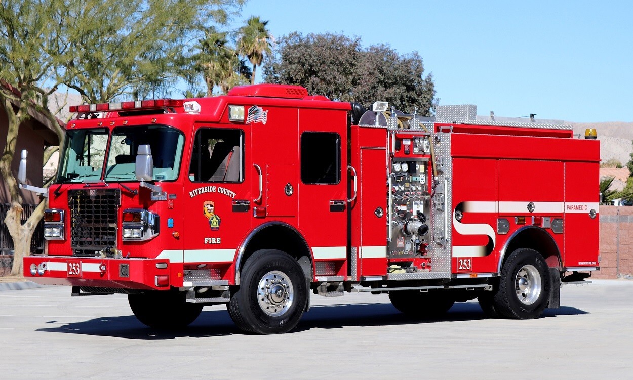 Riverside County/Cal Fire, CA 2013 Spartan/Smeal 4x4 pumper apparatus ...