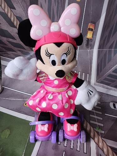 Disney Super Roller Skating Minnie Mouse Plush Doll | eBay