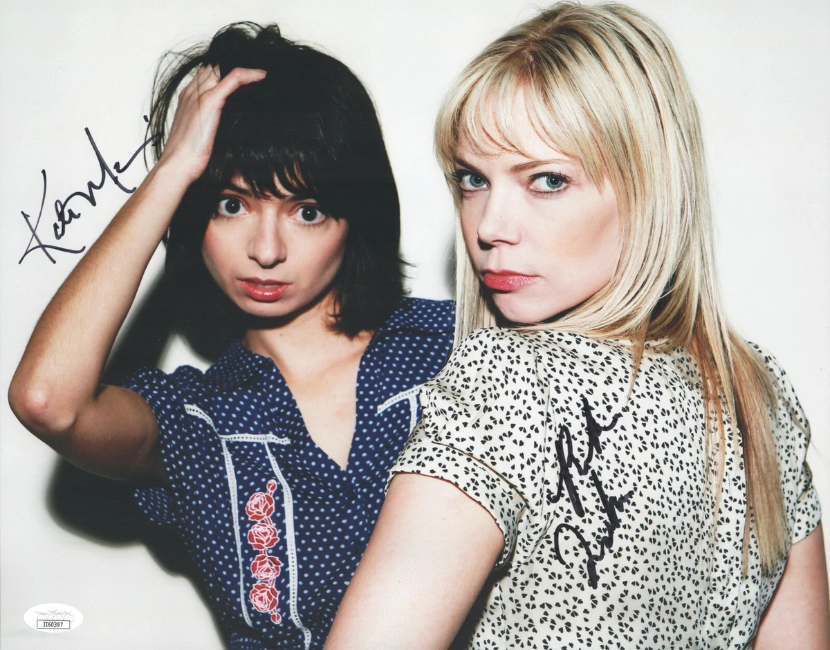 Riki Lindhome And Kate Micucci