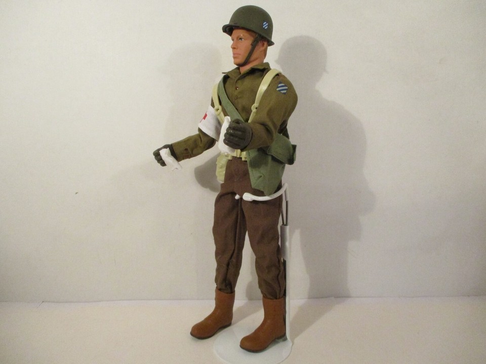 WWII US Army 3rd Infantry Medic GI Joe SOTW Peacekeepers custom 12 ...