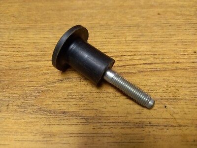 TRIUMPH T150 T160 TRIDENT SIDE PANEL COVER LID KNOB SCREW - 82-9445 ...