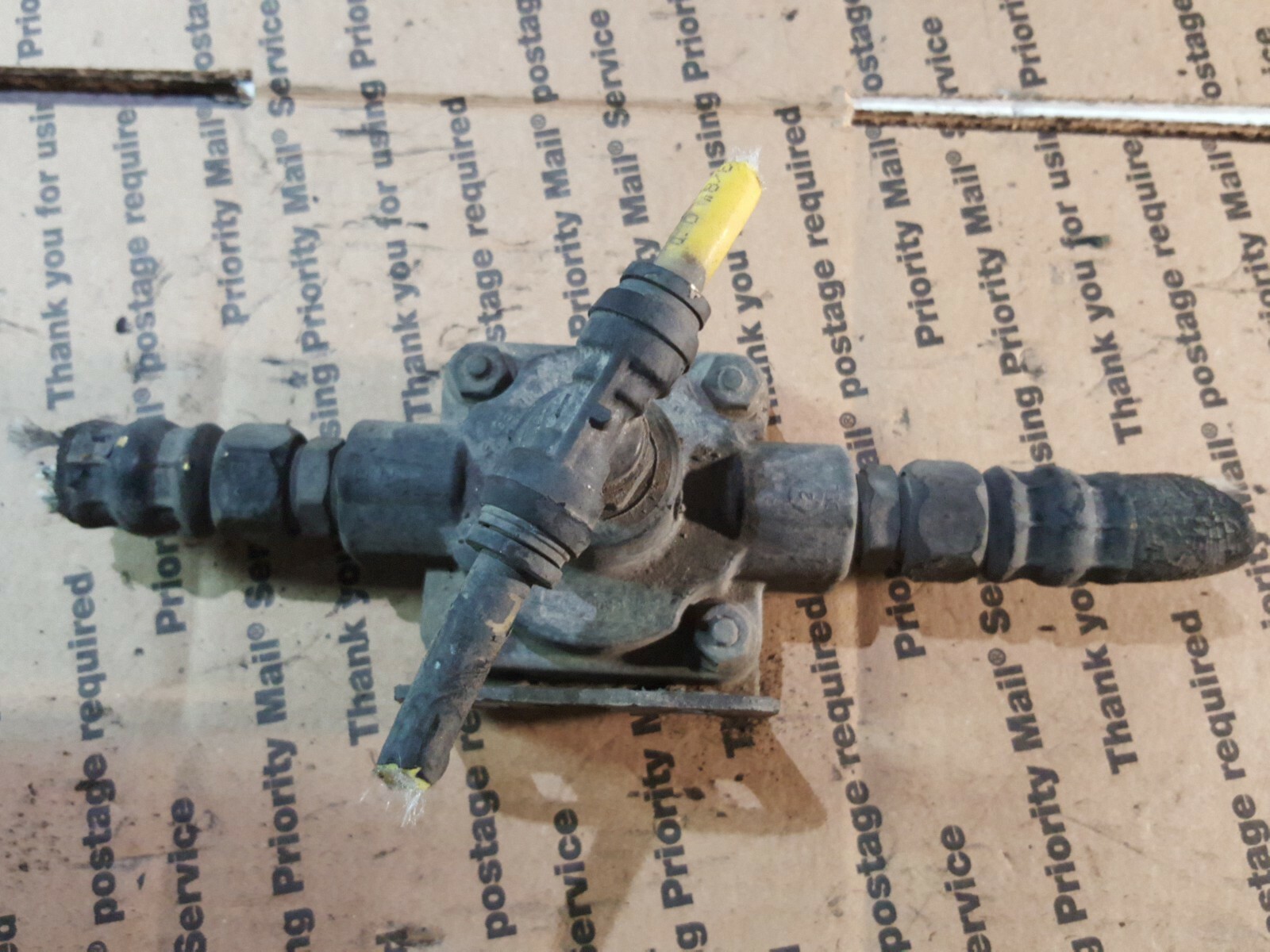 QRN Quick Release Valve T-5007242 Bendix for sale online | eBay