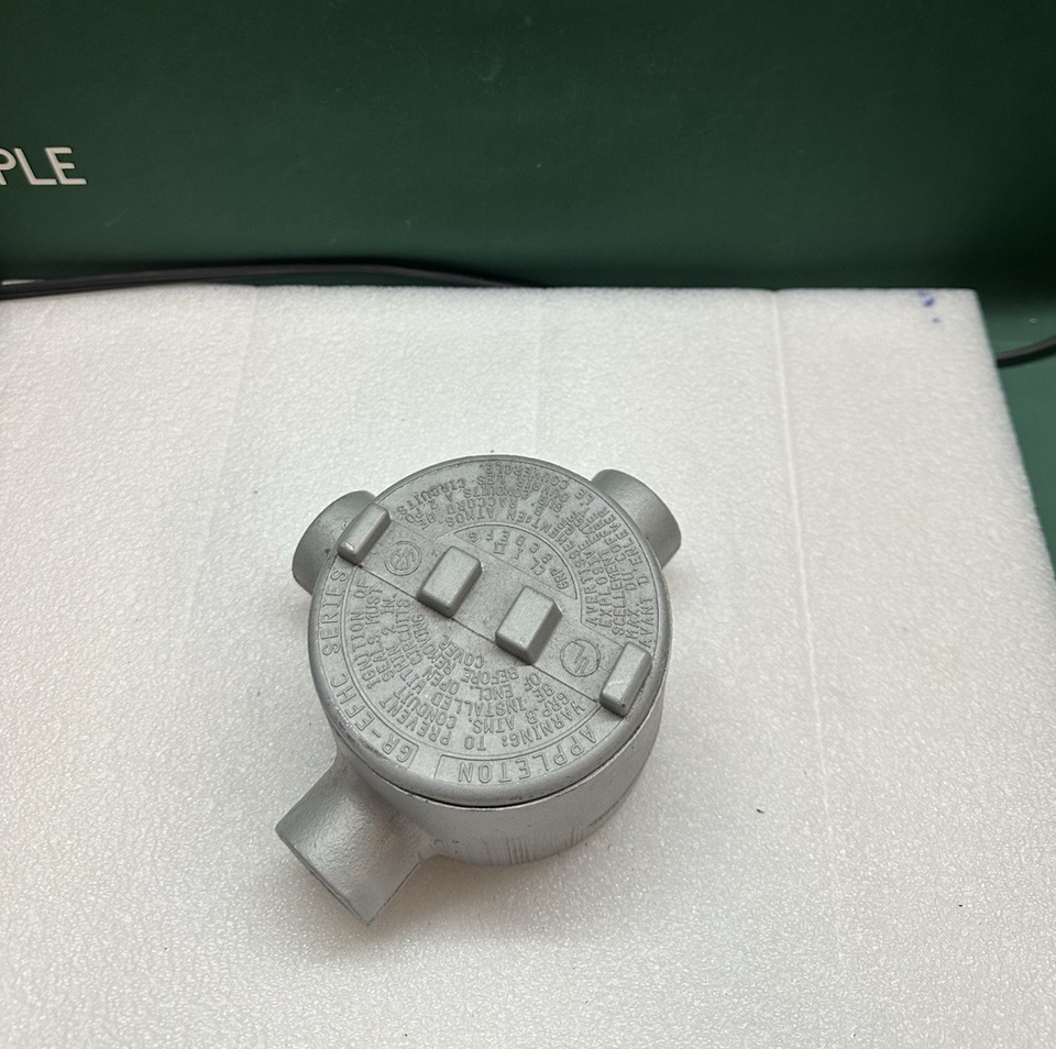 Appleton GR Type T Conduit Outlet Box – 3/4” Explosionproof Malleable ...