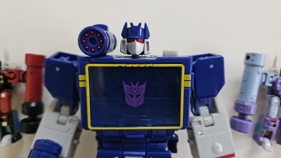 Hasbro Transformers Studio Series 86 Leader Soundwave Core Rumble ...