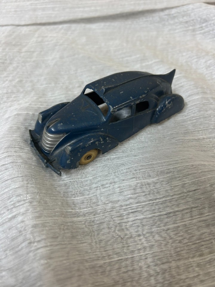 Vintage 1930's 40's Hubley Diecast Lincoln Ford Zephyr Tail Fin Car ...